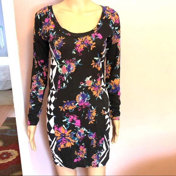Hurley | Dresses | Hurley Dress Size Medium | Poshmark